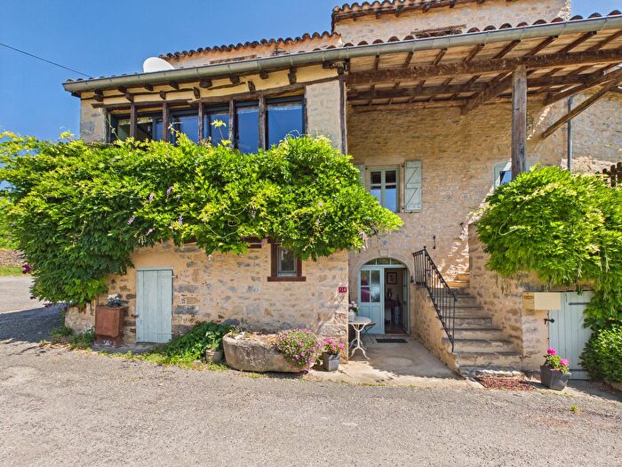 Maison 4 pièces à Varen, à vendre