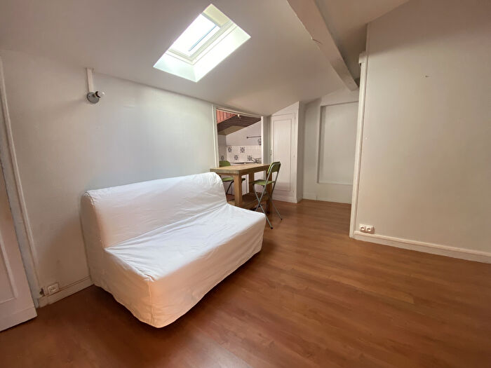 Appartement à louer - Bordeaux, Saint-Pierre - 1 pièce