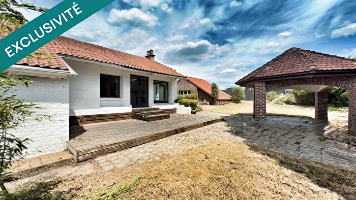 Maison à vendre - Neuville-en-Ferrain - 5 pièces - 4 chambres