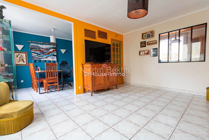 Maison à vendre - Mantes-la-Jolie, Gassicourt - 6 pièces - 3 chambres