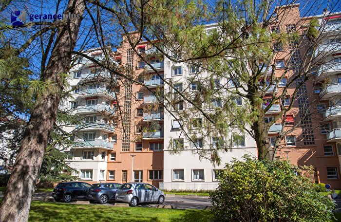 Appartement à vendre - Montrouge, Le vieux Montrouge - 5 pièces - 3 chambres