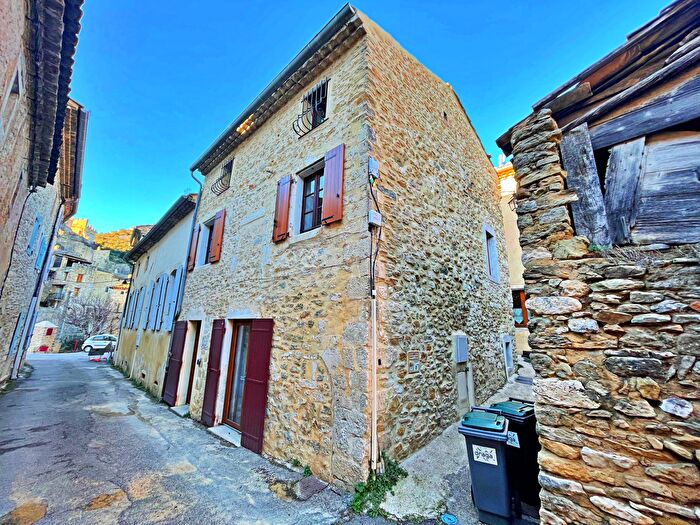 Appartement à louer - Saint-Montan - 2 pièces - 1 chambre