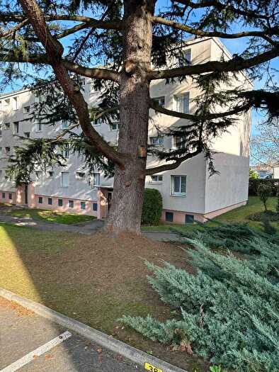 Appartement à louer - Grenouillère-Marnois-Rive de Marne, Noisy-le-Grand - 3 pièces - 2 chambres
