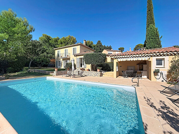 Villeneuve-lès-Avignon, L'Ermitage - Maison 5 pièces à vendre