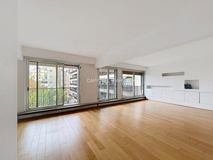 Appartement à louer - Paris e , Auteuil-Nord, Jasmin, Mirabeau - 4 pièces - 2 chambres