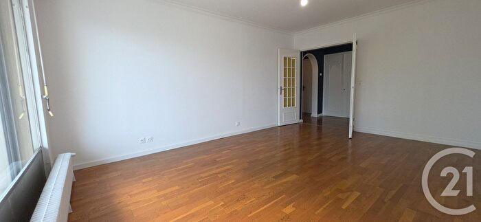 Châlons-en-Champagne, Rive gauche : Appartement 3 pièces à vendre