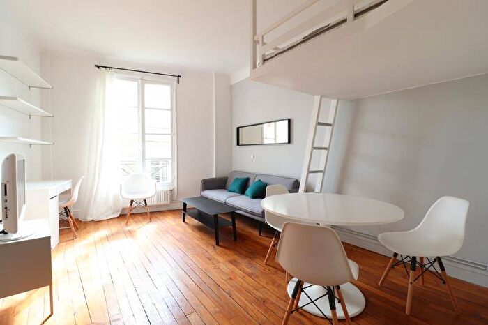 Appartement à louer - Muette Sud, Paris ème arrondissement - 1 pièce
