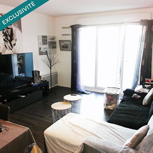 Appartement à vendre - Roissy-en-Brie, Montmartre, Pommier Picard, Jondelles - 3 pièces - 2 chambres