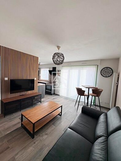 Appartement à louer - Calais - 2 pièces - 1 chambre