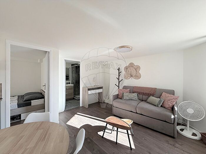 Appartement à vendre - Villeneuve-Loubet, Les Hauts de Vaugrenier, Les Maurettes, Vaugrenier - 2 pièces - 1 chambre