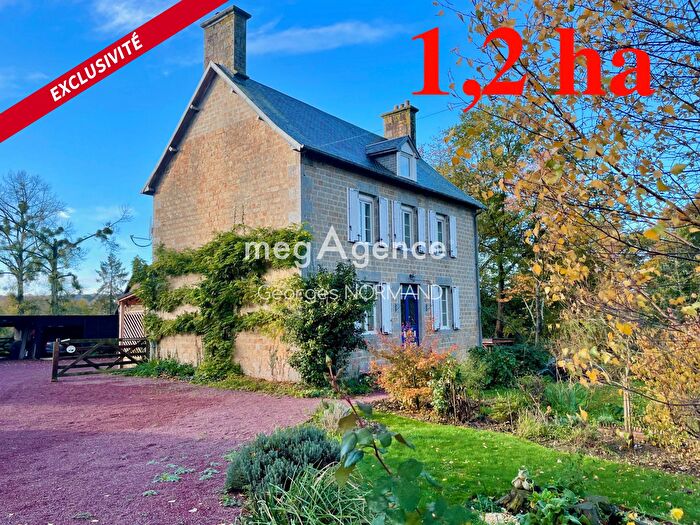 Maison à vendre - Le Mesnil-Gilbert - 7 pièces - 5 chambres