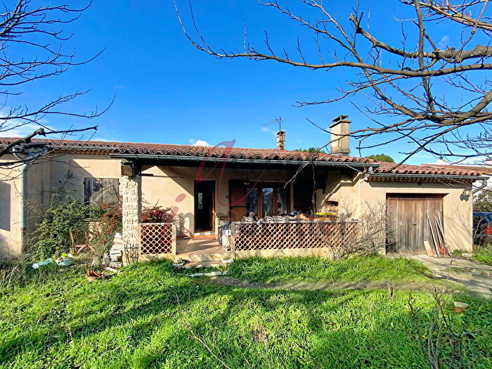 Maison à vendre - Cheval-Blanc - 5 pièces - 4 chambres