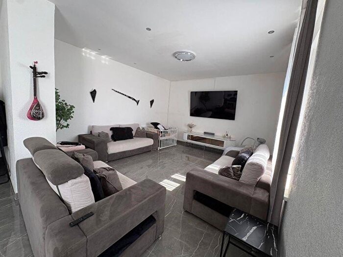 Bellevue, Forbach : Appartement 4 pièces à louer