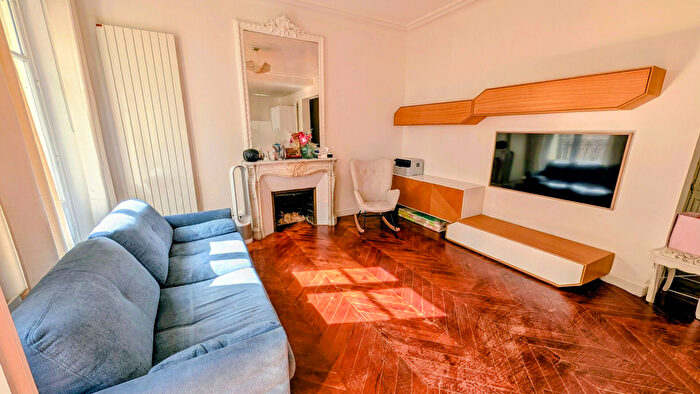 Appartement à vendre - Paris e , Dauphine - 5 pièces - 4 chambres