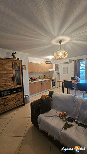 Appartement à vendre - Vinassan - 3 pièces - 2 chambres