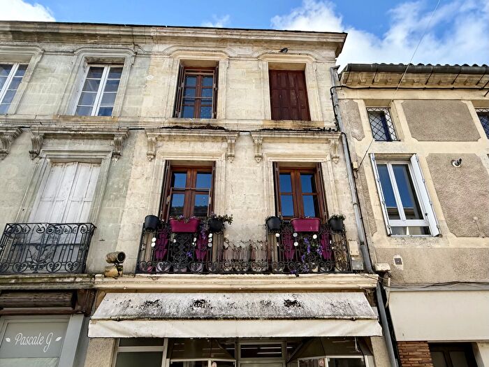 Maison à vendre - Sainte-Foy-la-Grande - 8 pièces - 2 chambres