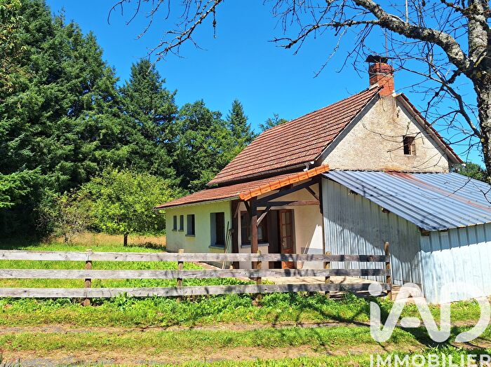 Maison à vendre - Freix-Anglards - 4 pièces - 2 chambres