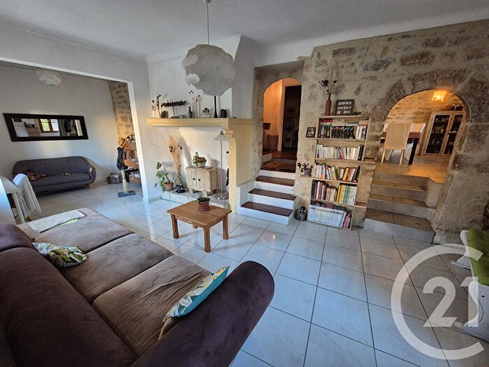 Maison à vendre - Saussines - 4 pièces - 2 chambres