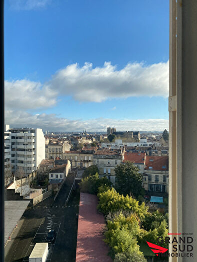 Appartement à louer - Bordeaux - 4 pièces - 3 chambres