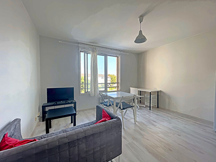 Appartement à louer - Toulouse, LOrmeau, La Terrasse, La Grande Plaine - 2 pièces - 1 chambre