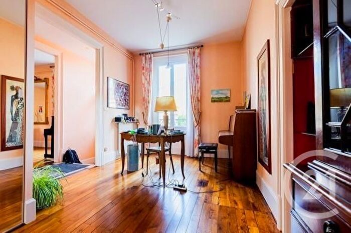 Montluçon, Centre-ville, Les Forges : Maison 7 pièces à vendre