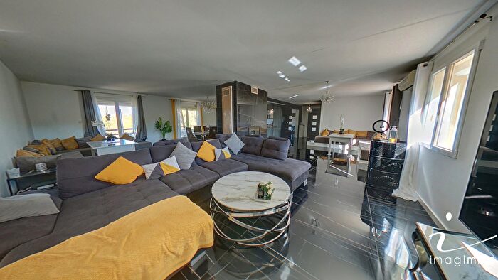 Maison à vendre - Fabrègues - 7 pièces - 4 chambres