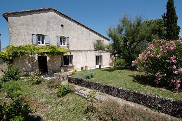 Maison à vendre - Taïx - 7 pièces - 4 chambres