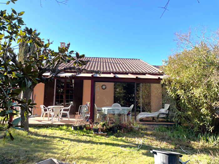 Maison à vendre - Alleins - 5 pièces - 4 chambres