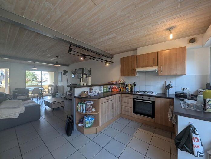 Maison à louer - Saint-Paul-lès-Dax, Centre-ville, Liberté, Gare - 4 pièces - 3 chambres