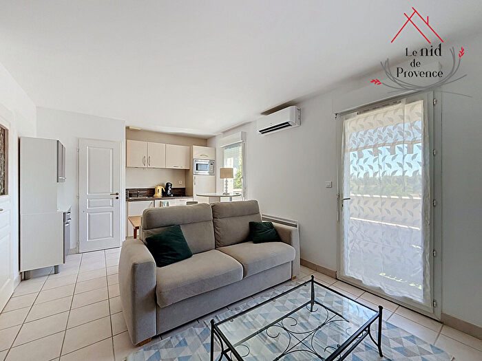 L'Isle-sur-la-Sorgue, Saint-Antoine : Appartement 1 pièce à louer