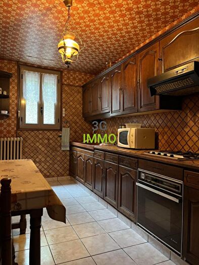 Maison à vendre - Provins, Centre-ville - 6 pièces - 4 chambres