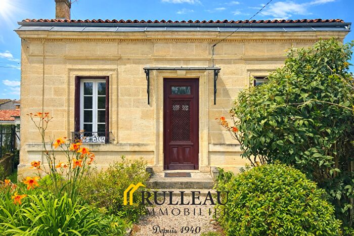 Maison à vendre - Saint-André-de-Cubzac - 5 pièces - 3 chambres