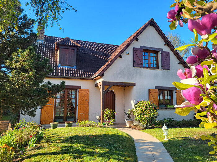 Maison 5 pièces à vendre - Vaux-le-Pénil