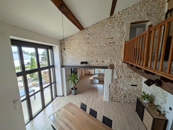 La Crèche : Maison 6 pièces à vendre