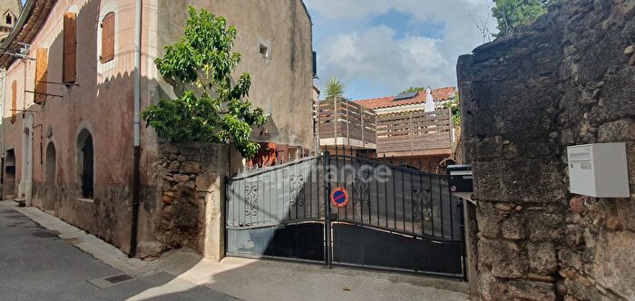 Maison 3 pièces à Saint-Félix-de-Lodez, à vendre