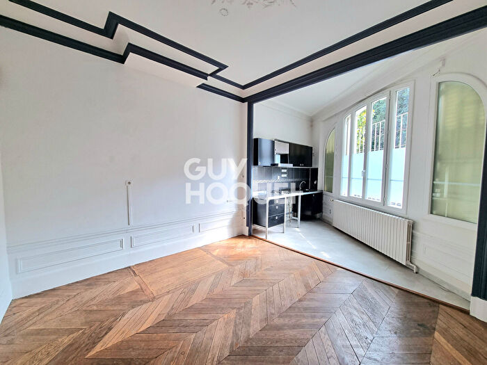 Appartement à louer - Dreux, Centre-ville - 2 pièces - 1 chambre