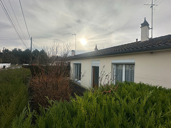 Maison à vendre - Monts - 4 pièces - 3 chambres