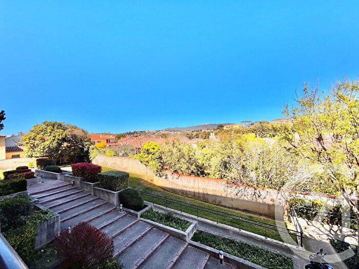 Appartement à louer - Marseille e , Les Mourets - 2 pièces - 1 chambre