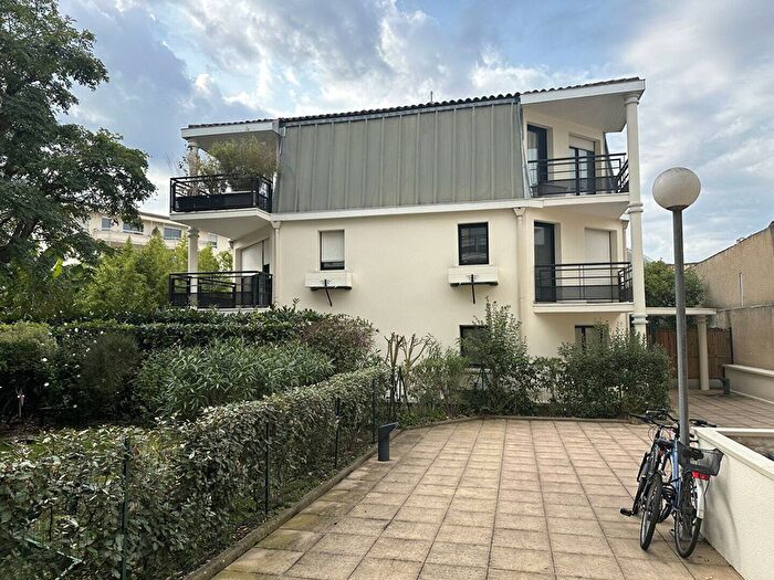 Appartement à louer - Saint Augustin, Tauzin, Alphonse Dupeux, Bordeaux - 4 pièces - 1 chambre