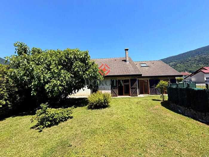 Morêtel-de-Mailles : Maison 5 pièces à vendre