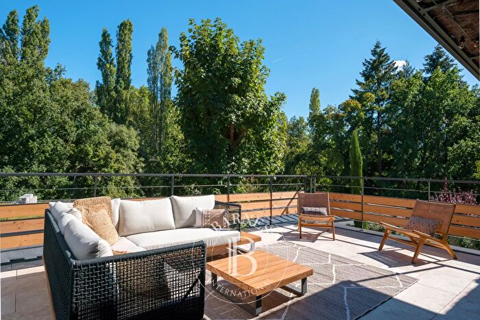 Maisons à vendre et appartements à louer - 1