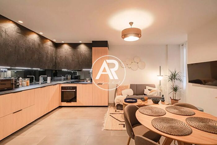Nice, Garibaldi : Appartement 2 pièces à louer