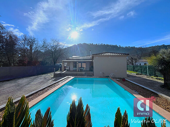 Maison à vendre - Néoules - 5 pièces - 4 chambres