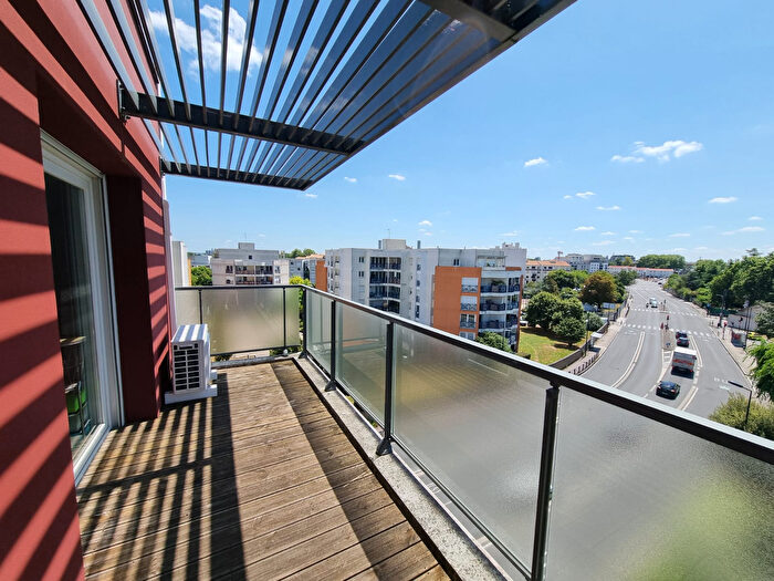 Appartement 4 pièces à louer à Bordeaux, Pellegrin, Chaban-Delmas