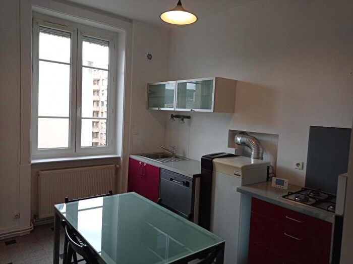 Appartement à louer - Saint-Étienne, Tardy, Colline des Pères, Bizillon - 5 pièces - 3 chambres