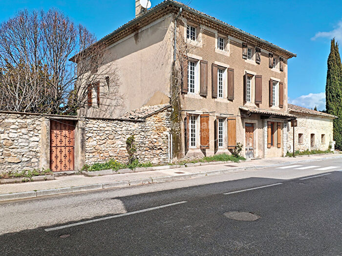Roaix : Maison 7 pièces à vendre