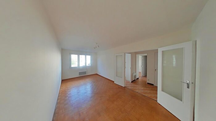 Appartement à louer - Saint-Étienne, Saint-Roch, Vivaraize, Valbenoite, Centre Deux - 2 pièces - 1 chambre