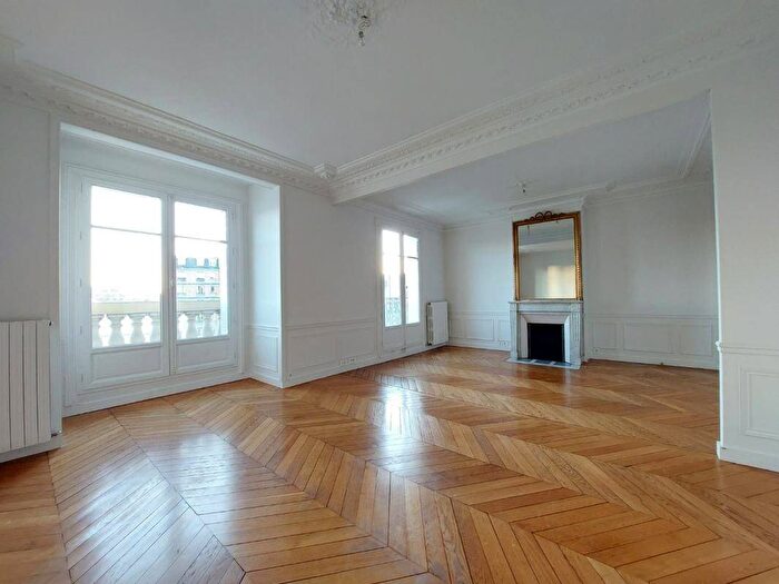 Appartement à louer - Auteuil Nord, Paris ème arrondissement - 5 pièces - 3 chambres