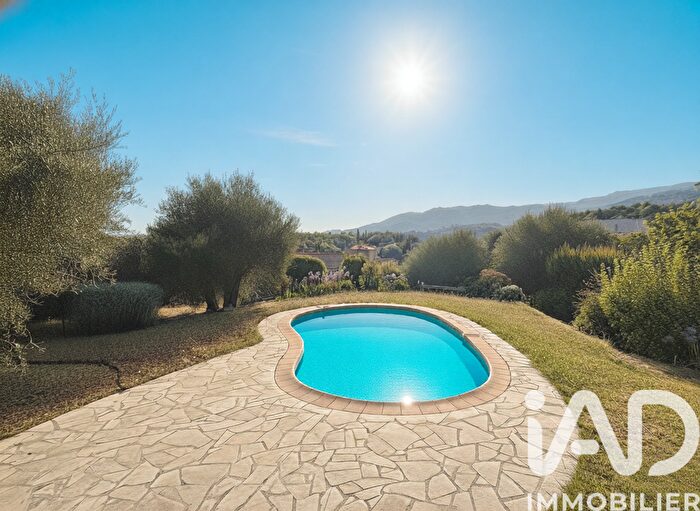 Maison à vendre - Le Rouret - 5 pièces - 4 chambres