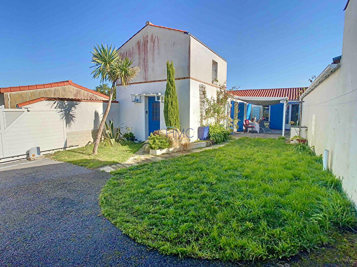 Maison à vendre - Barbâtre - 5 pièces - 4 chambres